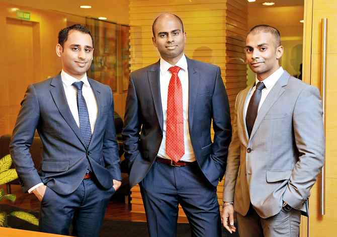 Upstox Hindi Review 2021 | Brokerage, Margin, Charges | Video
